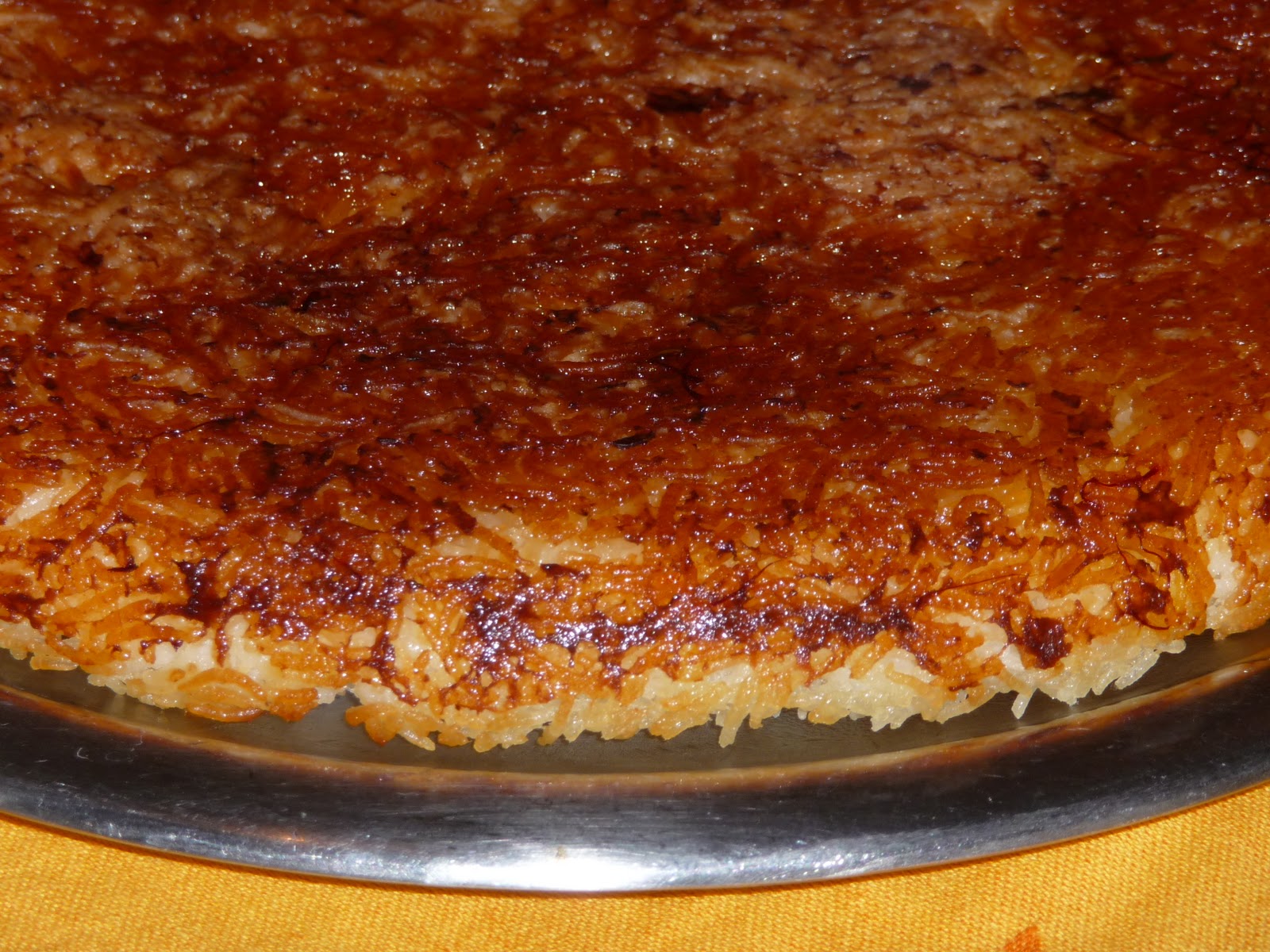 Un peu gay dans les coings...: Ranginak ('gâteau' persan aux dattes et ...