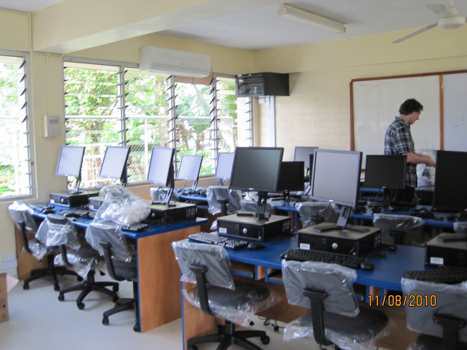 Tait's Favorite Fables From Fiji: LIfe in Fiji