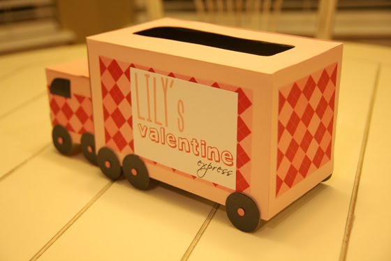 Tangled and True: valentine express.