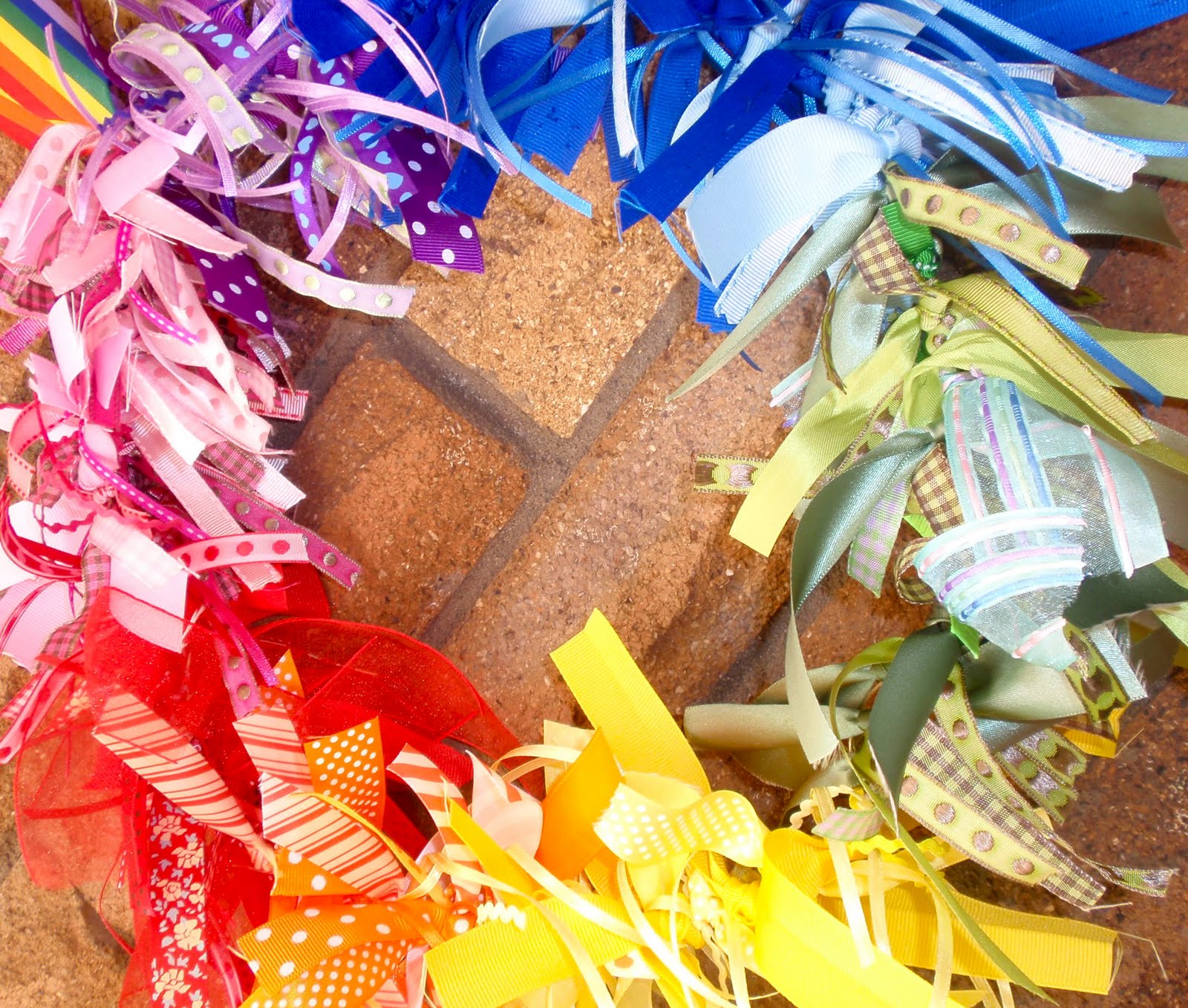 Giggleberry Creations!: Rainbow Ribbon Birthday Wreath