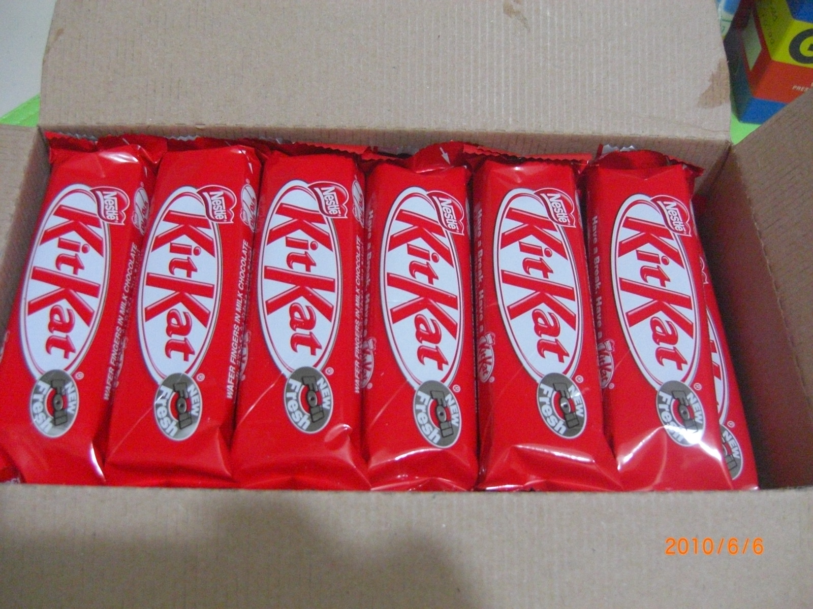 Sonho doce, sonho: KITKAT VIA DUBAI