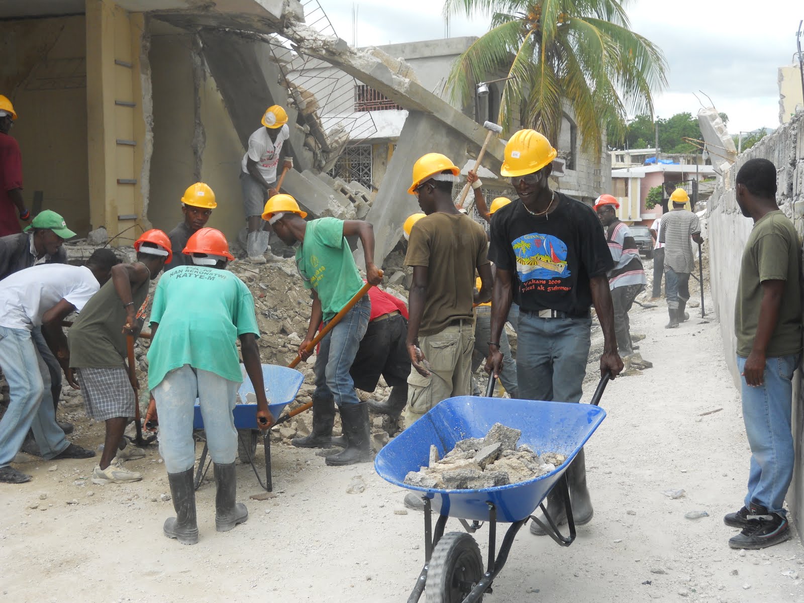 Haiti: Recovering from the Quake: Gloves and Goggles for Haitian Workers