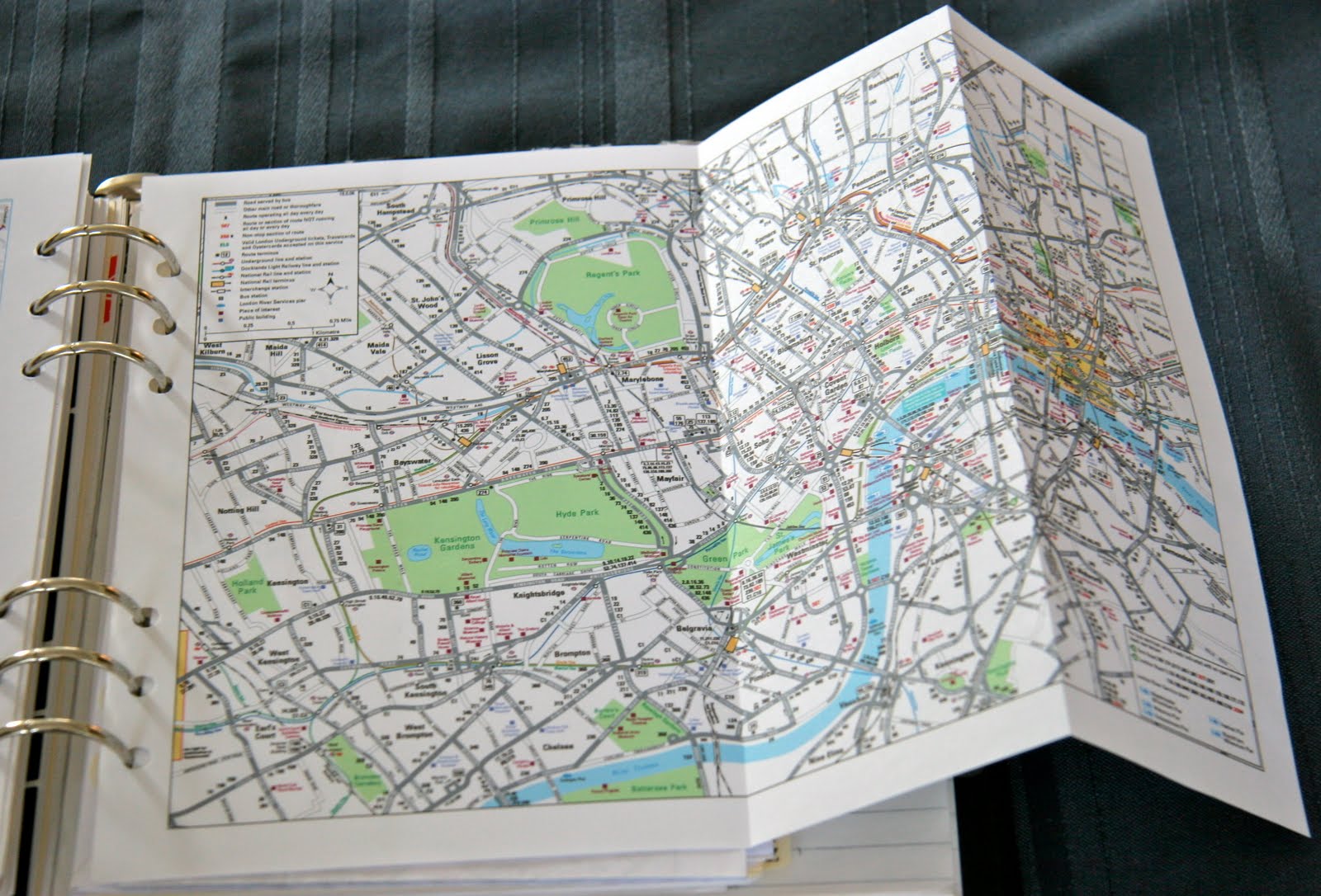 Philofaxy: Want to use bigger pages in your A5... it's possible