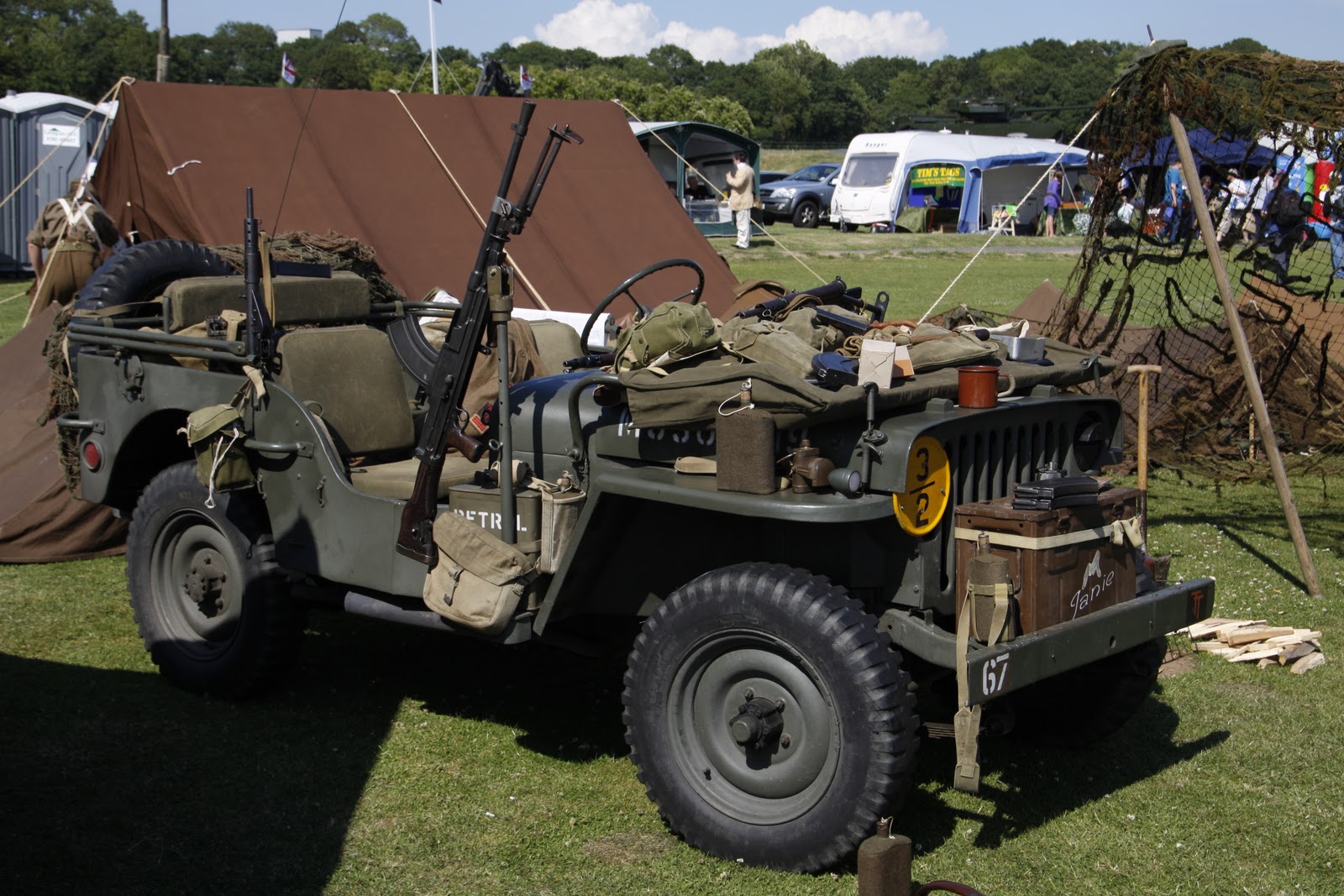 whatever's cool with you: WWII reenactment day Bovington Tank Museum UK