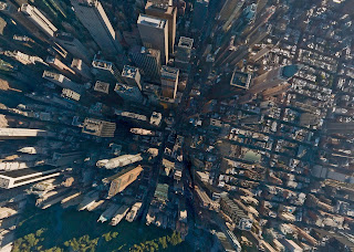 Weblogamorf: The Big Apple van boven...