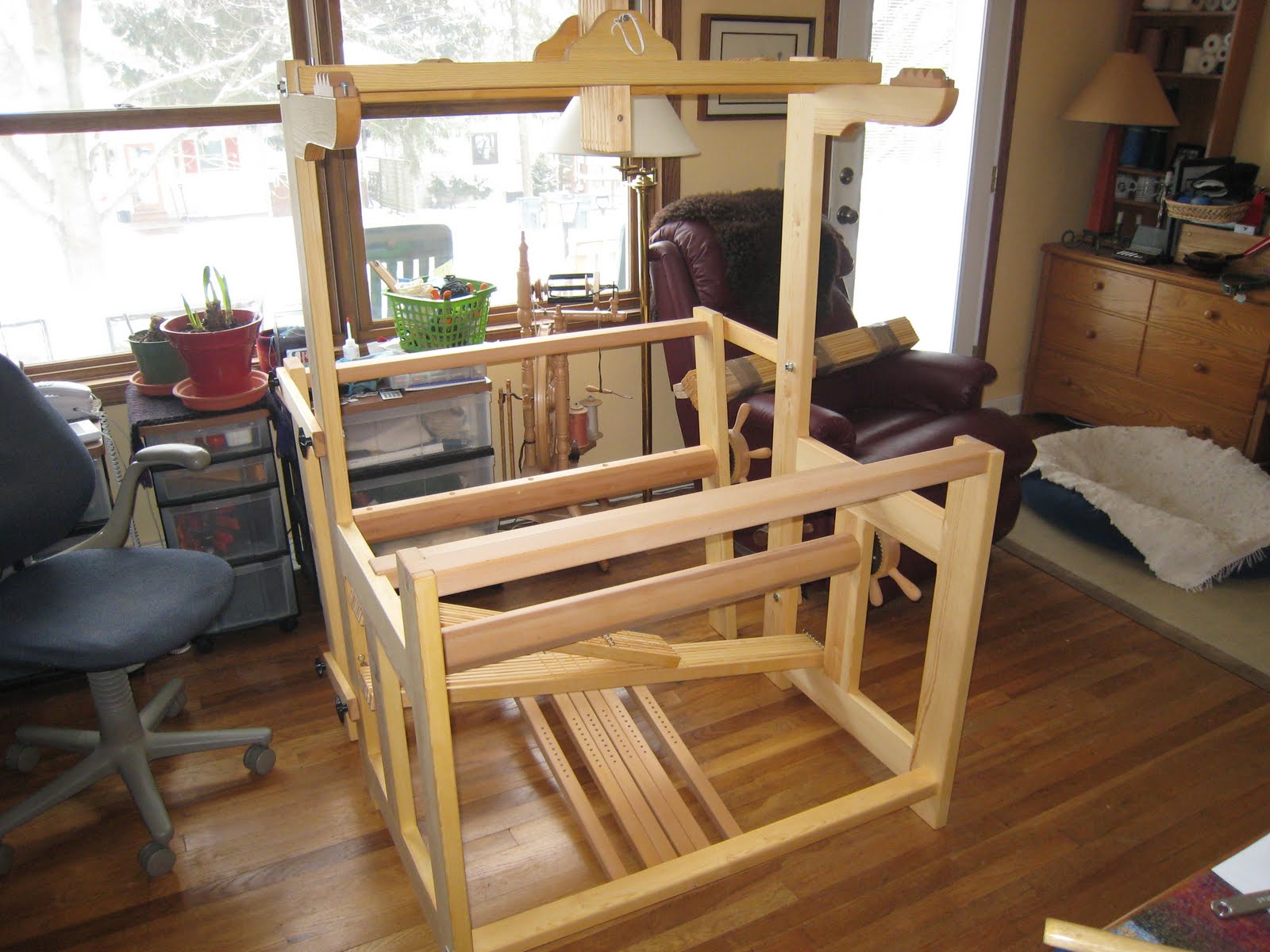 MadCityMike's Blog: "Assembly Begins on My Oxaback Lilla Floor Loom"