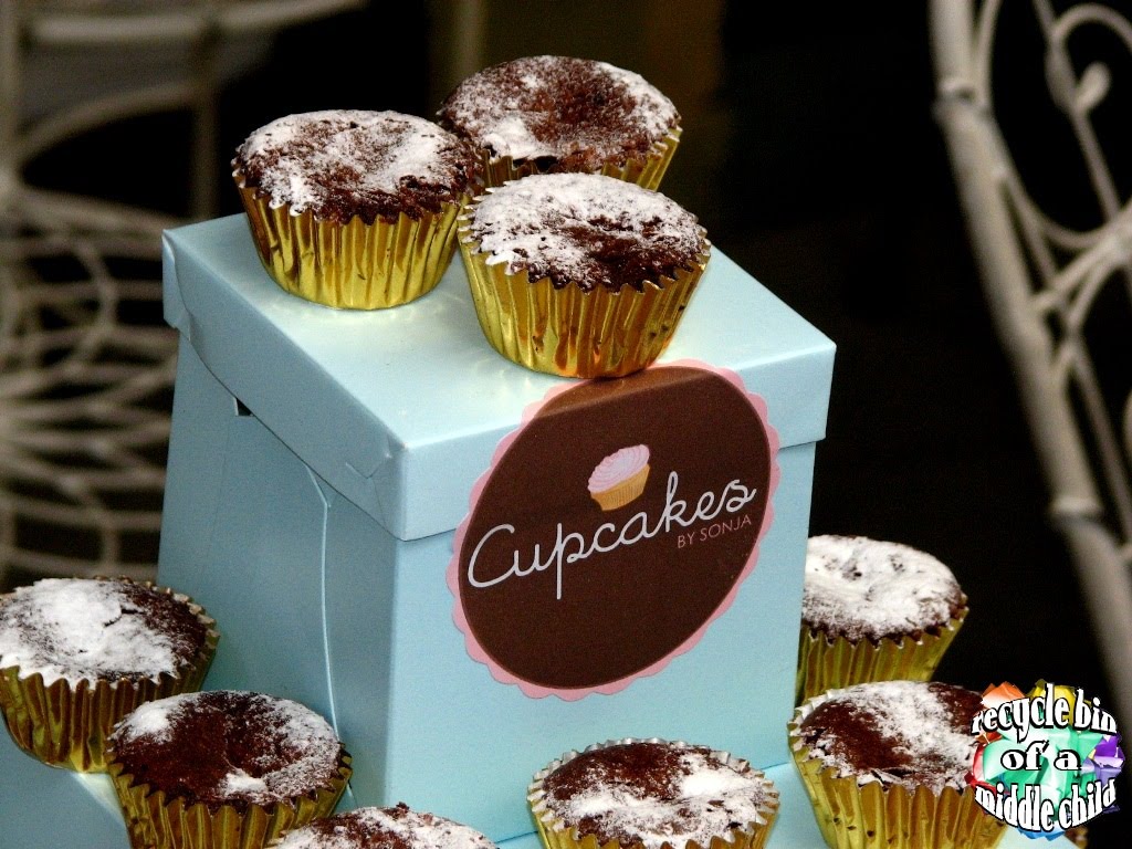 BGC Food Tour: Cupcakes by Sonja and Miss Desserts - Recycle Bin of a ...