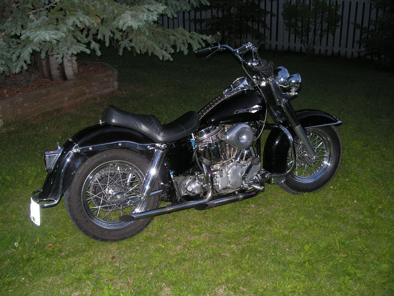 * MachineBrew *: 65' Harley Davidson Panhead