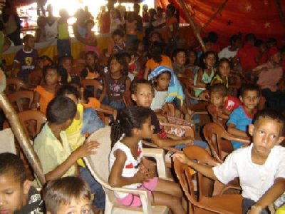 Bate-papo na Praça: Natal Solidário - Ajude uma criança carente