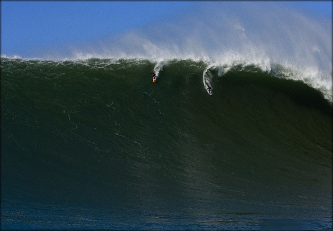 Atlantic Paddle Surfing: ''The Wave'' book by Susan Casey and Laird ...