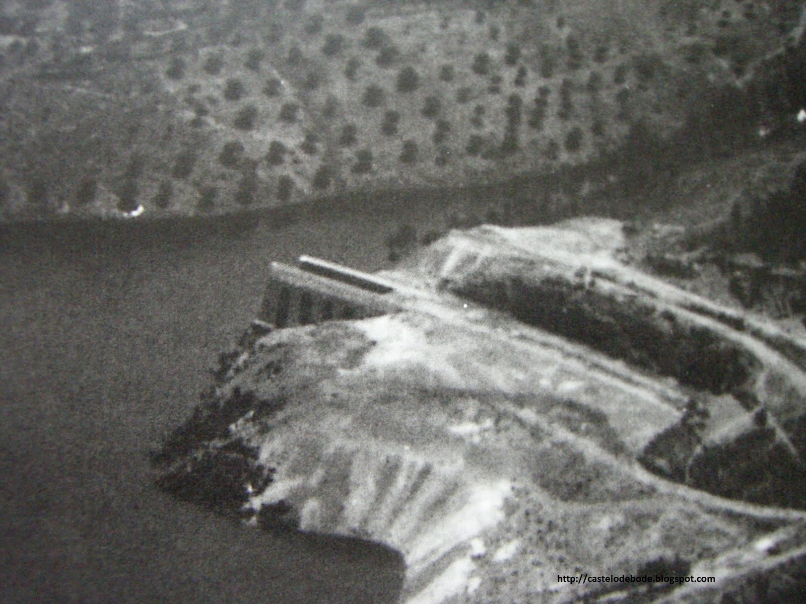 Barragem de Castelo do Bode: O que é isto?