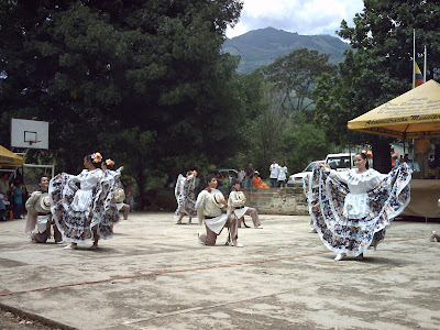 Intesos del Ritmo Al Rescate del Folklore: REGION ANDINA