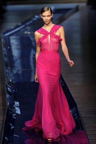 Style in Town: Honeysuckle is the Color of 2011 Says Pantone