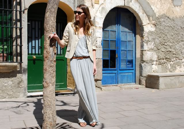 Vestida para...: Maria mijona.