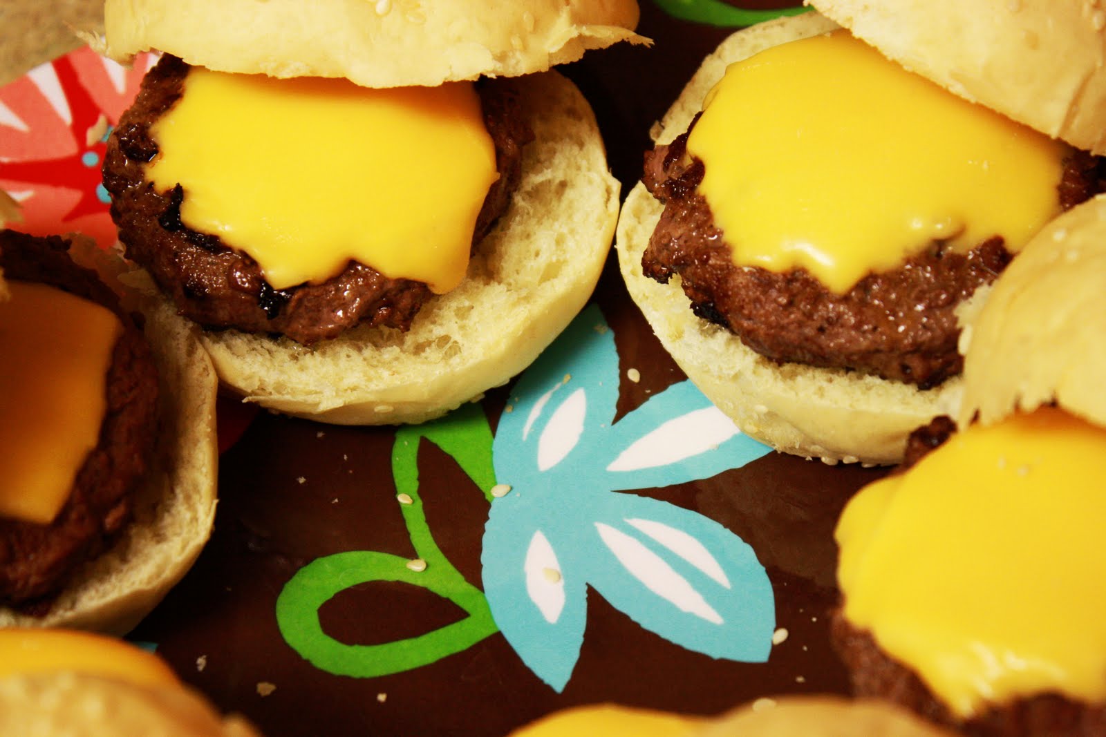I'm Just Playing with Food!: Mini Sliders