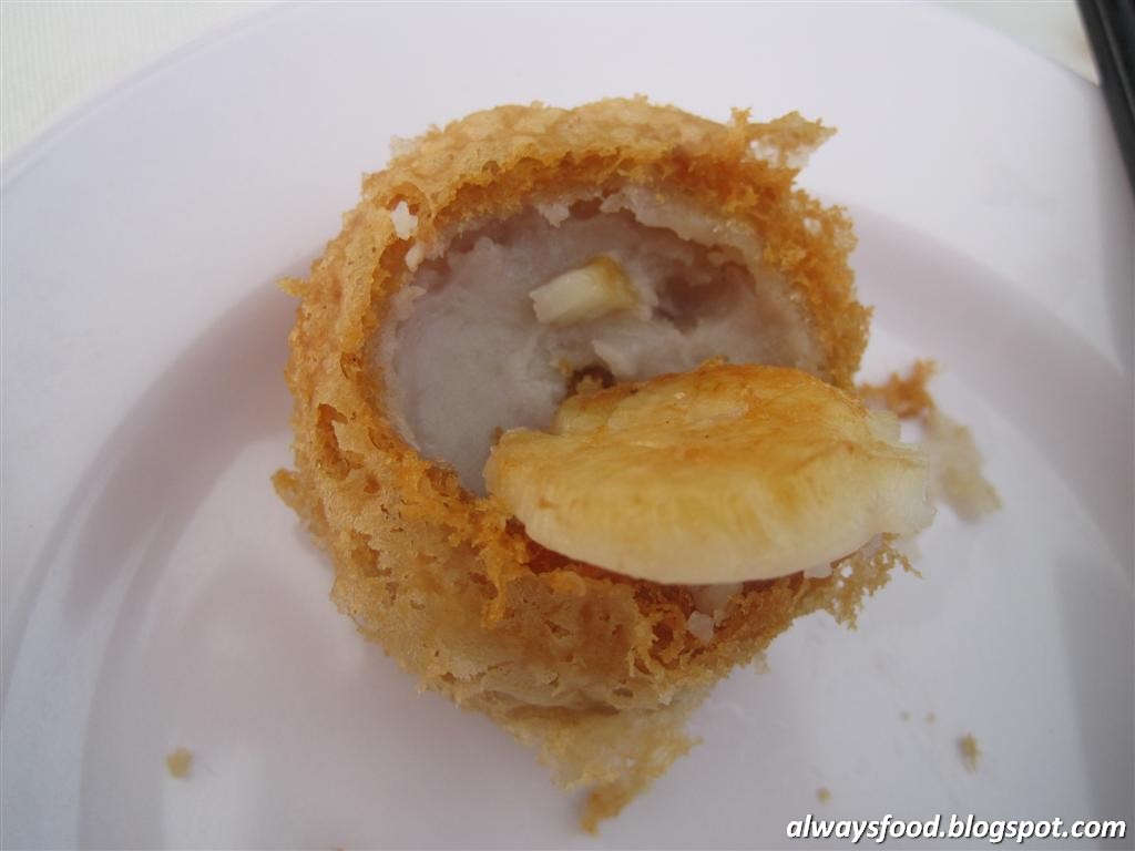 Always food: Jumbo Seafood, East Coast Seafood Centre