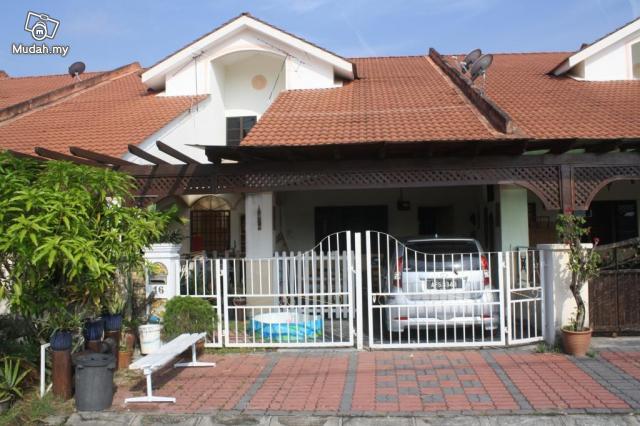 Homestay Ipoh Perak Arisa's Homestay: Arisa Homestay Ipoh Perak