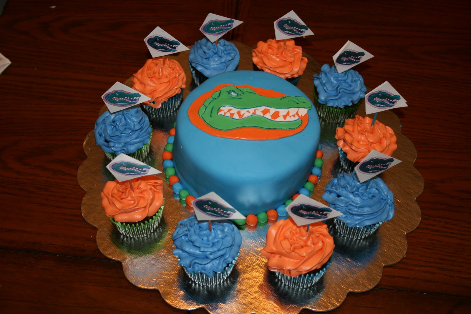 Piece of Cake by Kate: Florida Gator cake