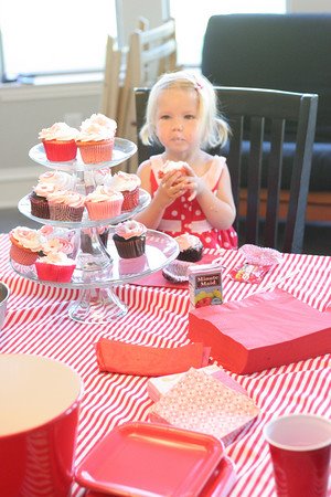 Color Party/Fiesta Friday - Colorific Parties - Revel and Glitter