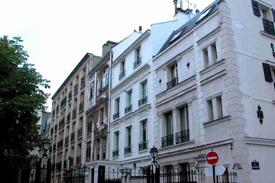 PARIS ARCHITECTURE: RUE SPONTINI