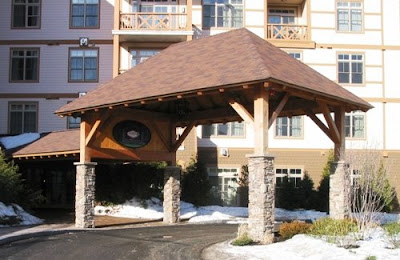 Beautiful Heavy Timber Construction by Vermont Timber Works.: Porte ...