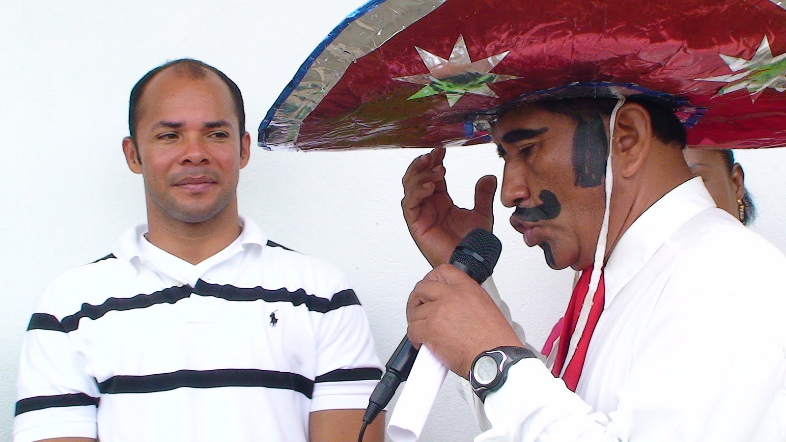 CON LA CONSTRUCCIÓN DE DOS AULAS EN EL CENTRO EDUCATIVO DE INDA ...