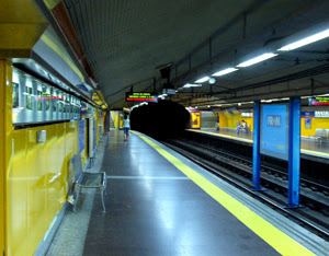 Es Madrid no Madriz: Aprender inglés en el Metro