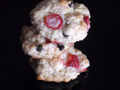 Como Fazer Comida: Cookies de coco, morango e chocolate