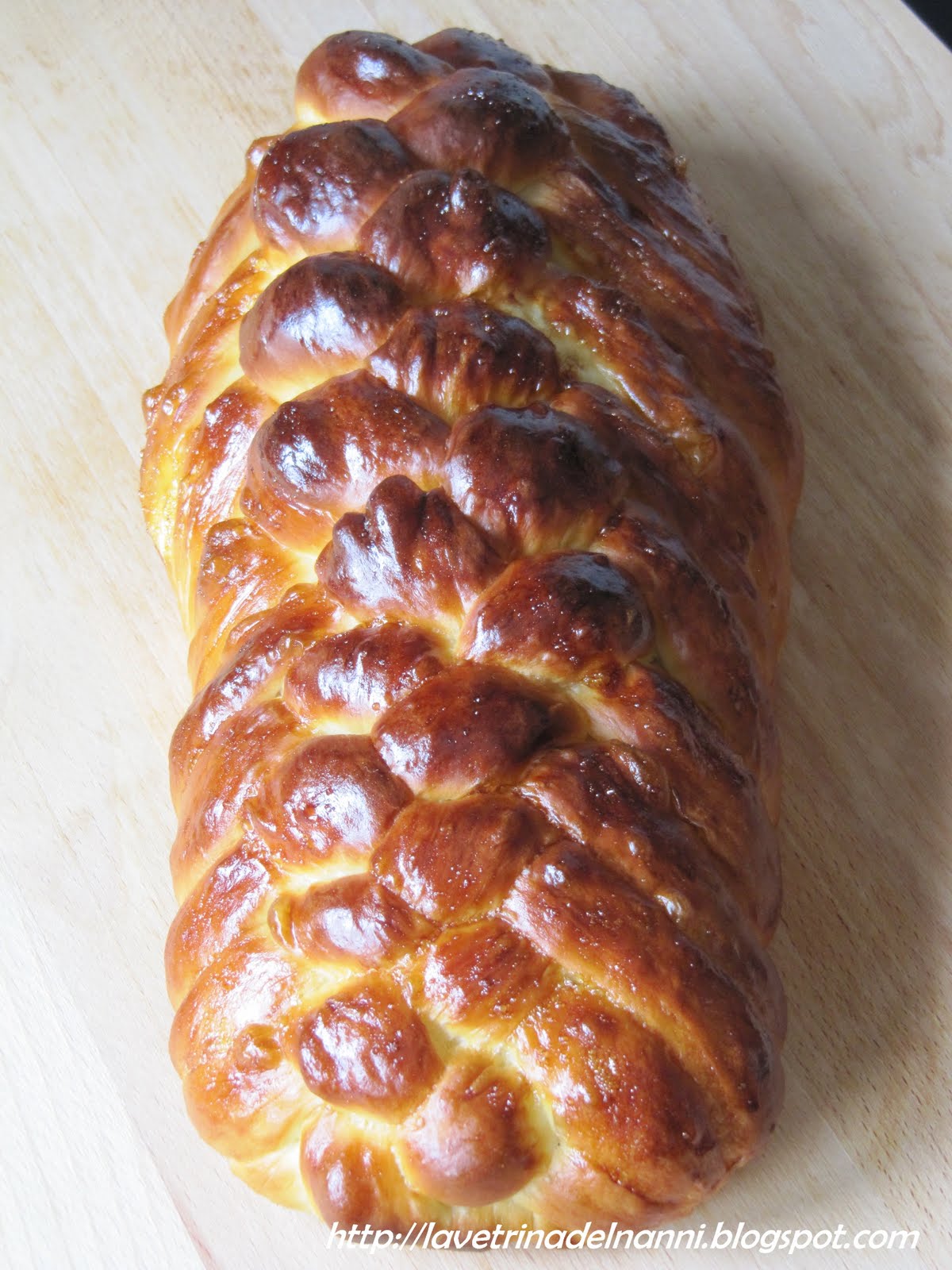 La vetrina del Nanni: Treccie di brioche allo yogurt