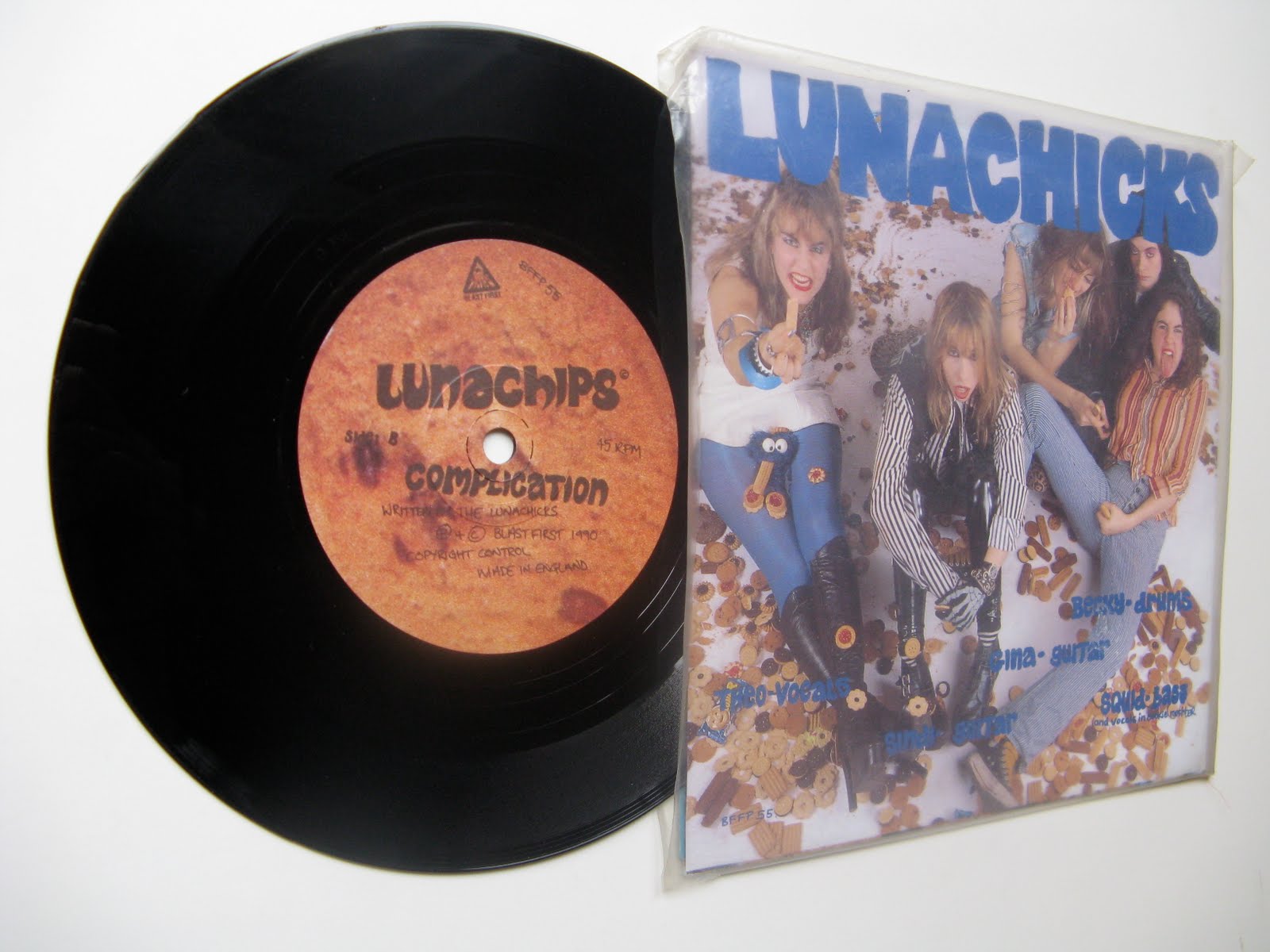 Vinyl Abuse: Lunachicks - Cookie Moshter/Complication 7"