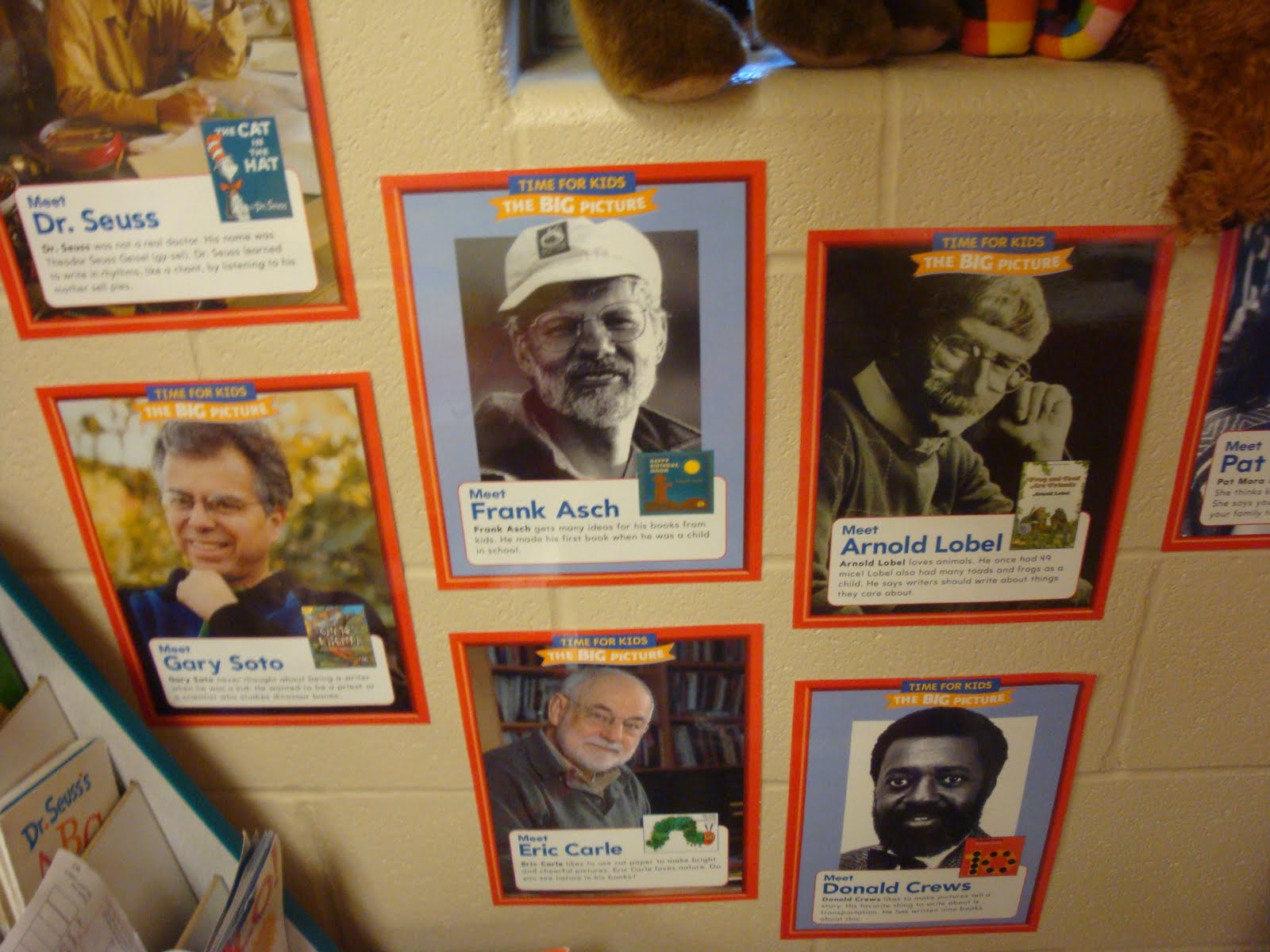 PreK--Preschool Ideas from Noey: Making the Library Center the place to be