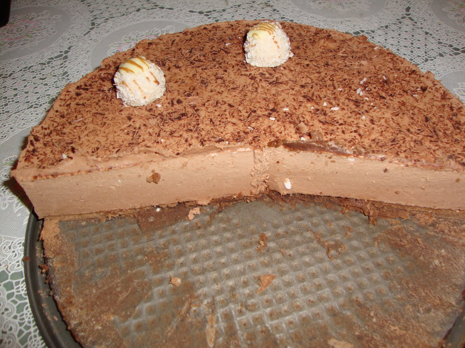 Postres JOAL: TARTA DE CHOCOLATE CON AVELLANAS