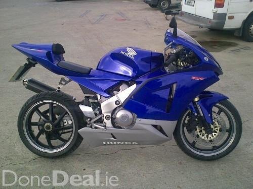 Honda RVF 400: My RVF 400