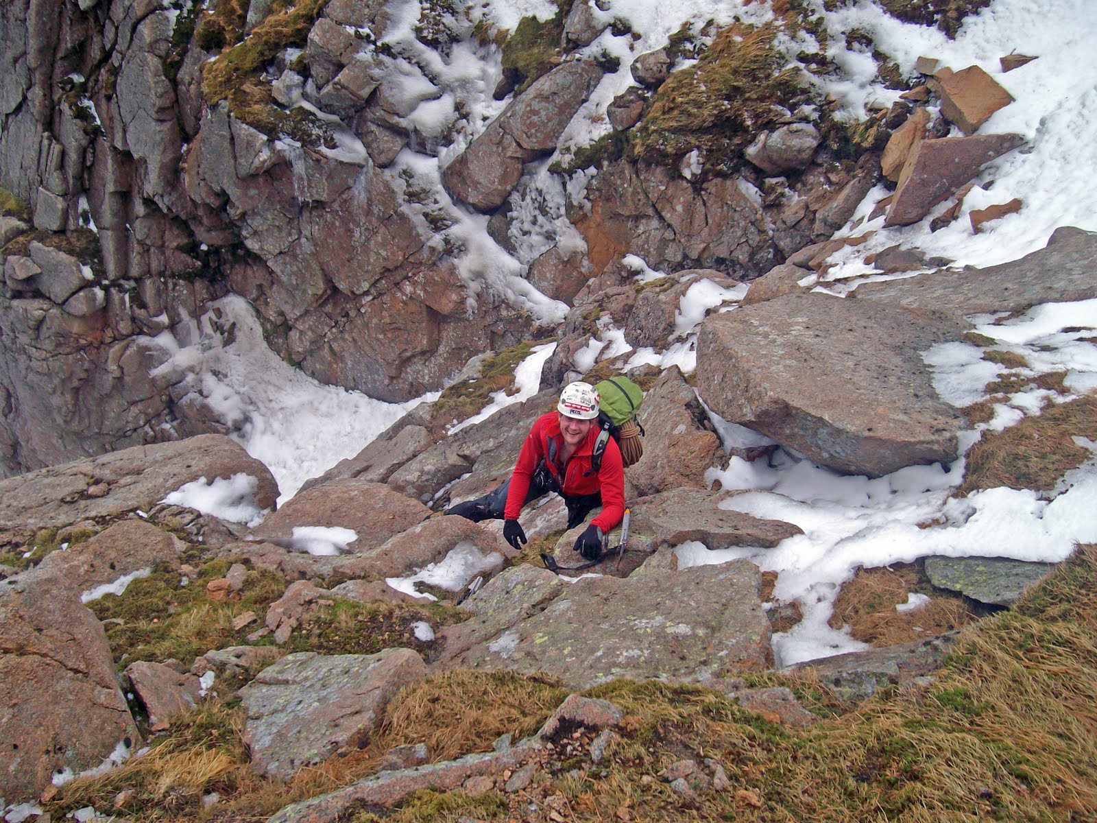 Climbing Trips: LOCHNAGAR - 8/04/10