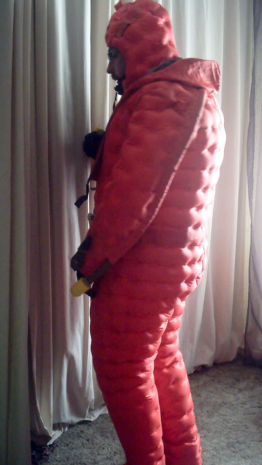 :Gearhead:: Submarine Escape Suit.