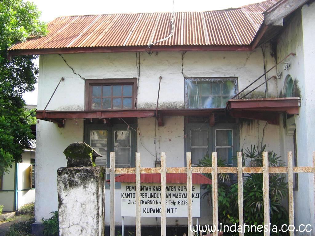 Ciri Khas Masa Lalu Kupang | Lomardasika's Blog