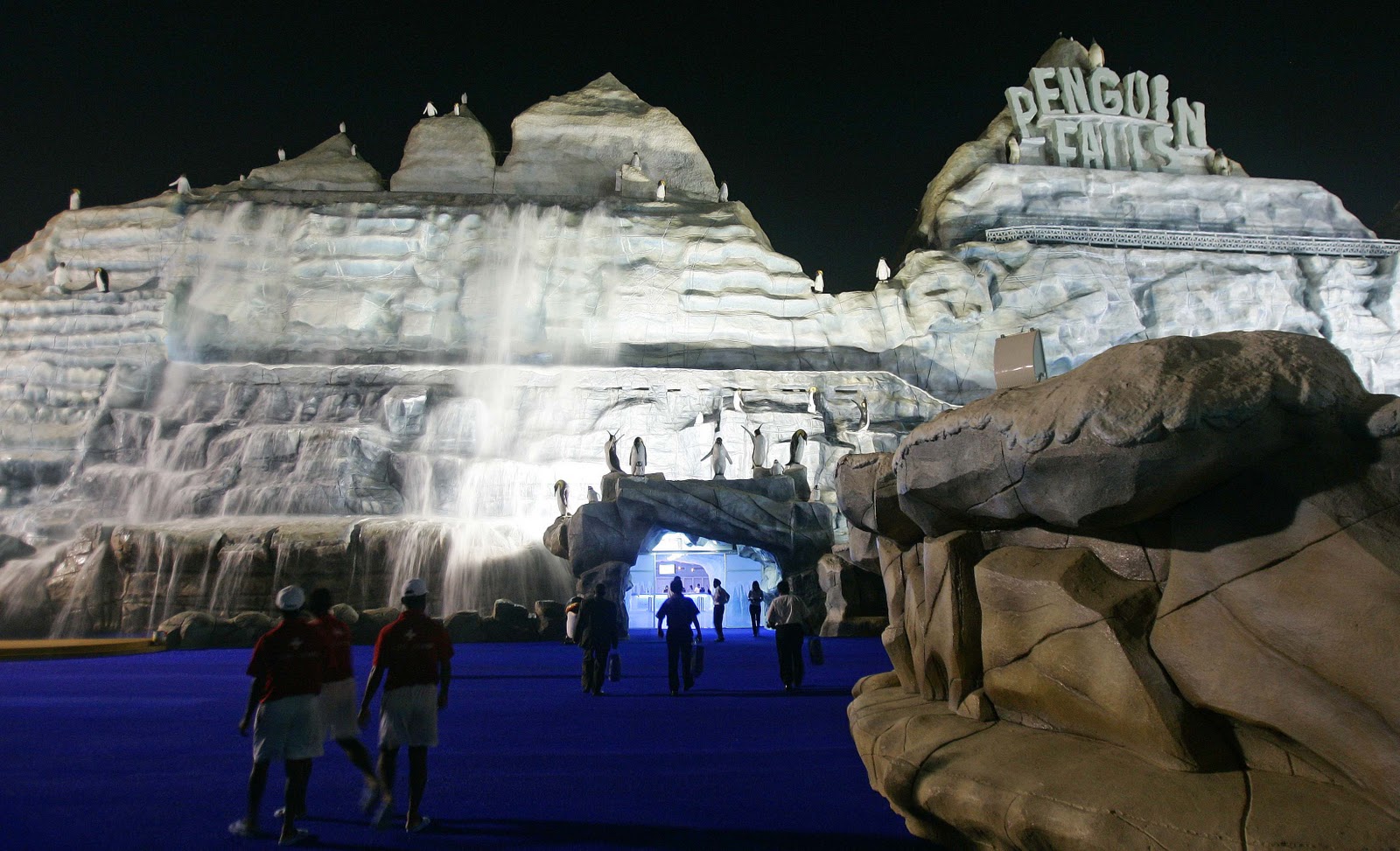 PAPYRUS: RAK’s ‘ice land’ basks under the desert sun