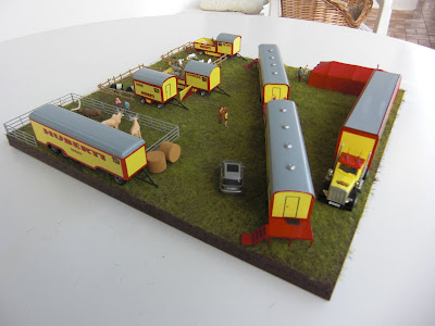Circusmodellbau: Circus Huberti 1:87