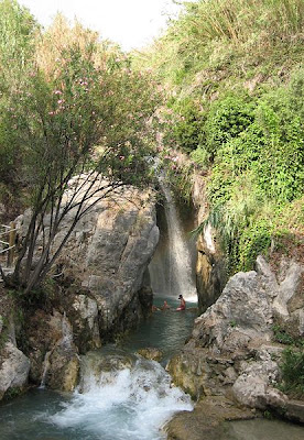 CALLOSA D´EN SARRIÀ: PARAÍSO DE LUZ Y AGUA ~ Alicante Vivo
