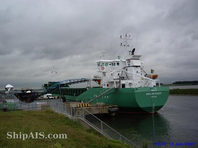 Arklow Shipping info: Arklow Racer arrives at Birkennhead 18:00 23/05/2010