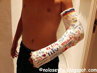EL ADOLESCENTE Y SU BRAZO :'''NO LO SE!!!... ¿O SI?
