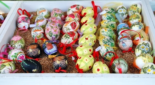 Happy Sunshine: Eggs-tra Special Easter