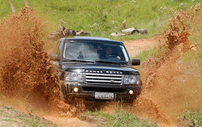 AUTOBESTCARS: Range Rover Sport na lama