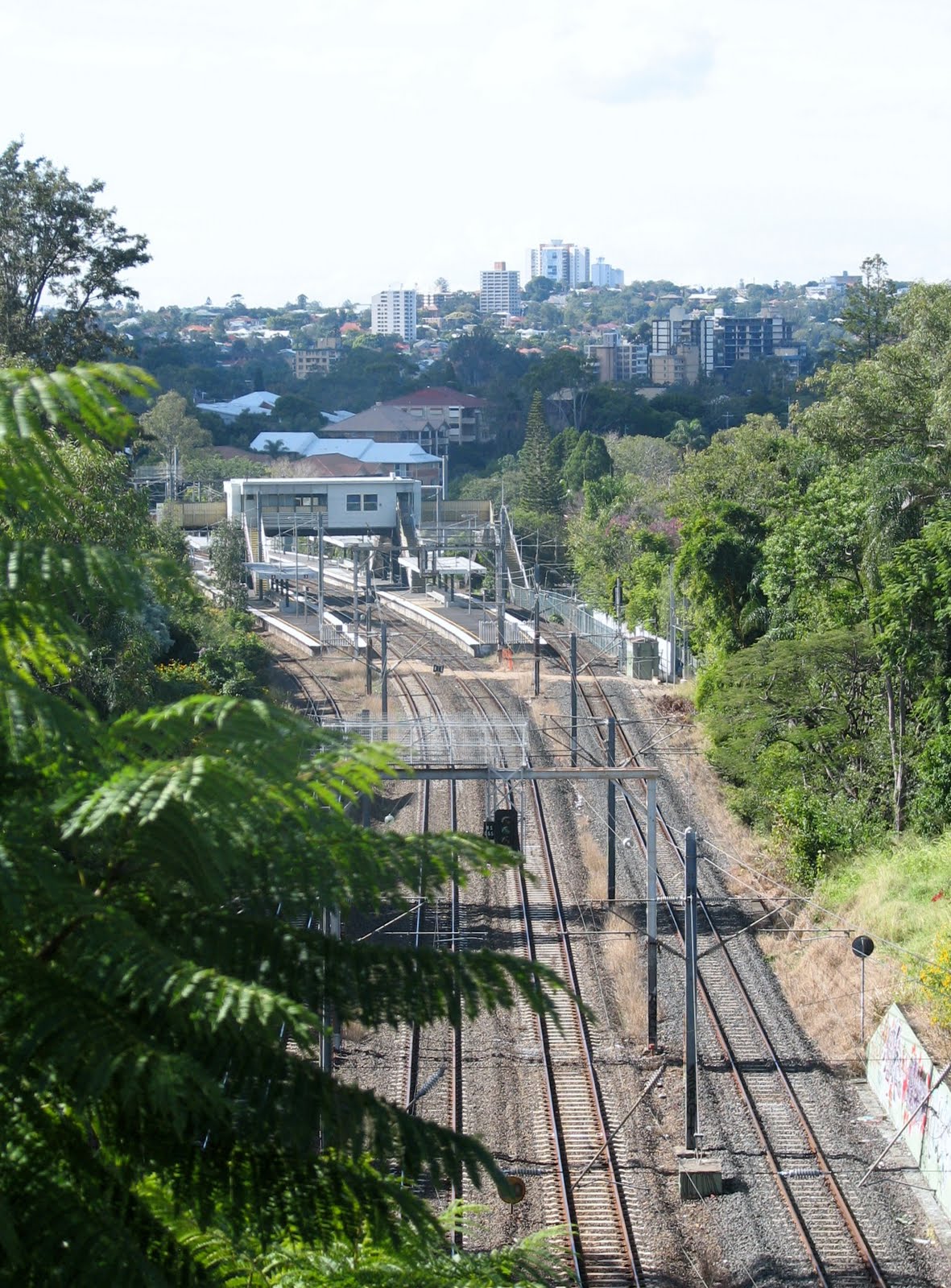 Ray's Retirement: Swann Road, Taringa, Brisbane