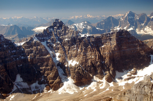 Cold Thistle: Deltaform's Super Couloir
