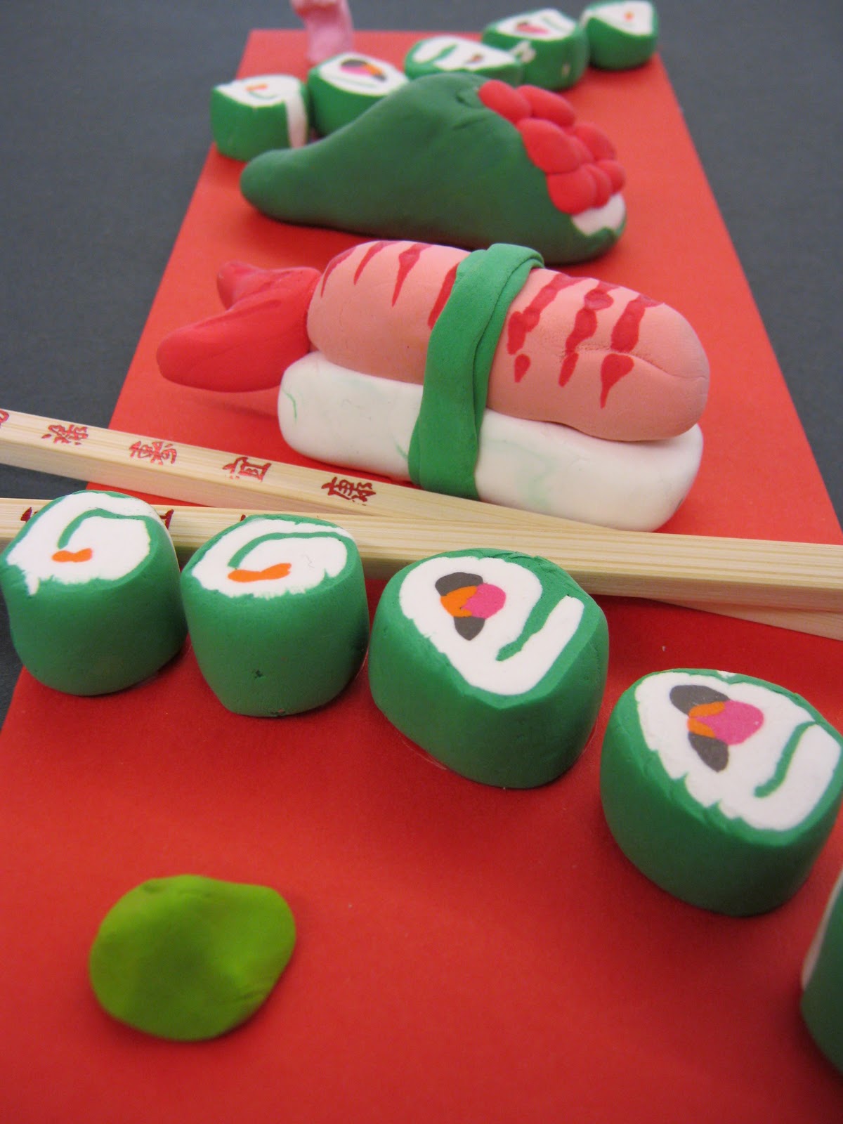 smARTyPants: Sushi Art