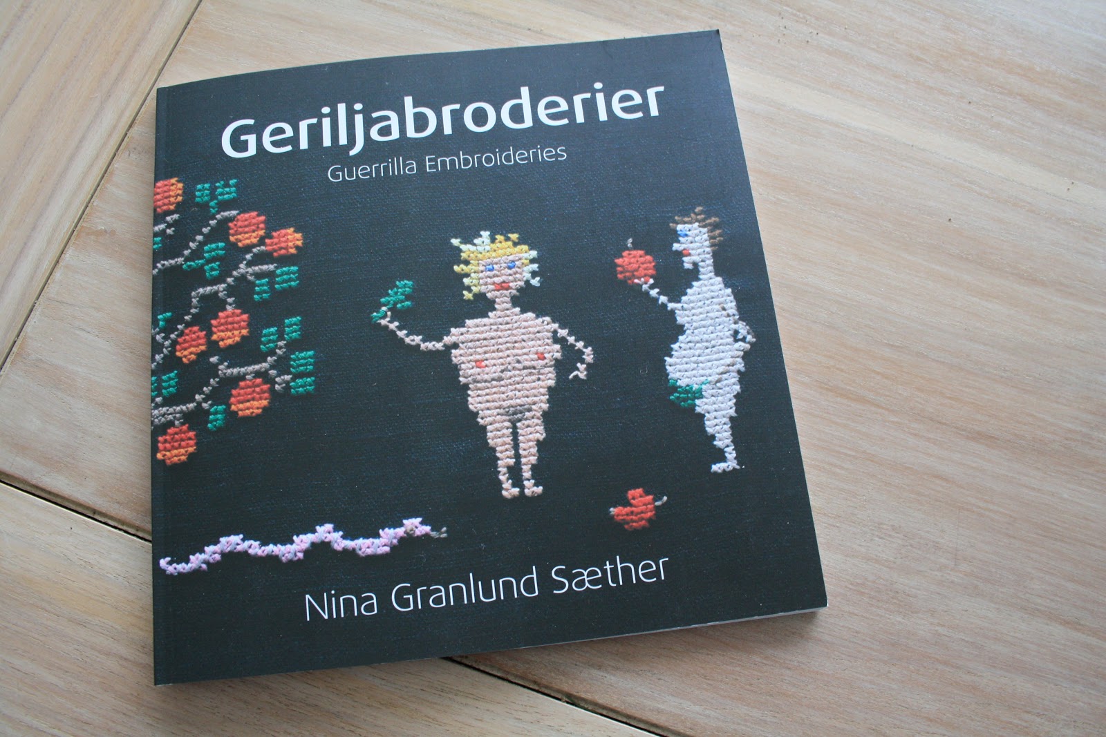 ElleMelle blogg: Geriljabroderier i bokform