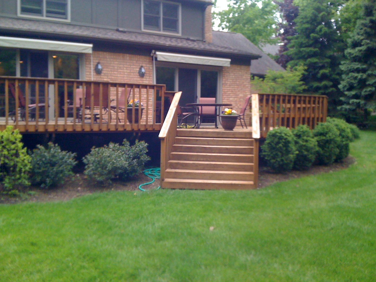 Outdoor Living: Monarch Prestige (Granite color) with Monarch ...