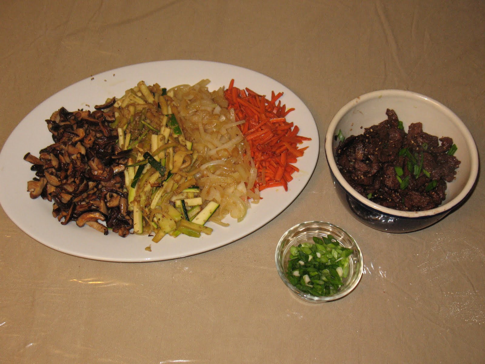 Stuff My Kids Will Eat (or sometimes not): Bee Bim Bop (Bibimbap)