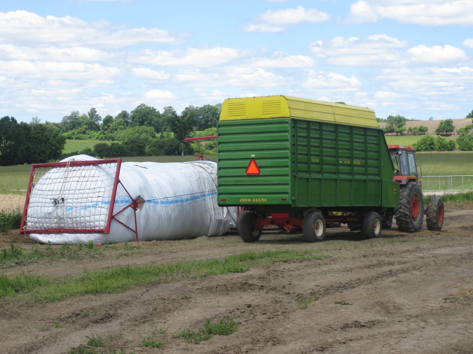 Jessica's Garden: Bagging Hay